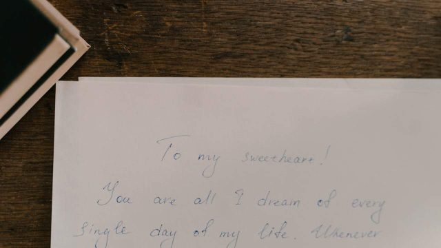 7 Tips Memilih Tema Puisi yang Menarik