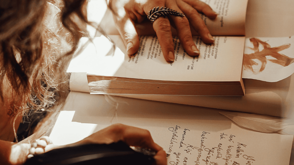 8 Ciri Quotes yang Menarik Hati Juri, Dijamin Menang Lomba!